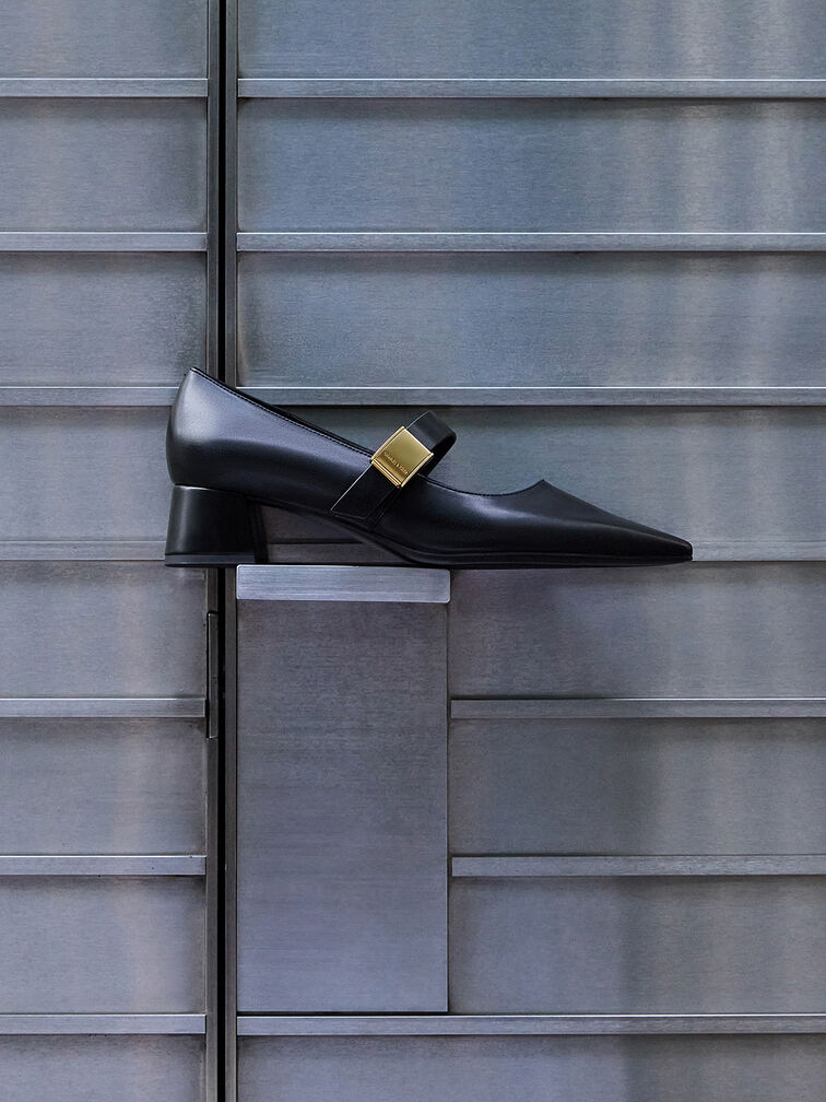 Yvette イヴェット メタリックアクセントメリージェーンパンプス - Black | CHARLES & KEITH (チャールズアンド ...