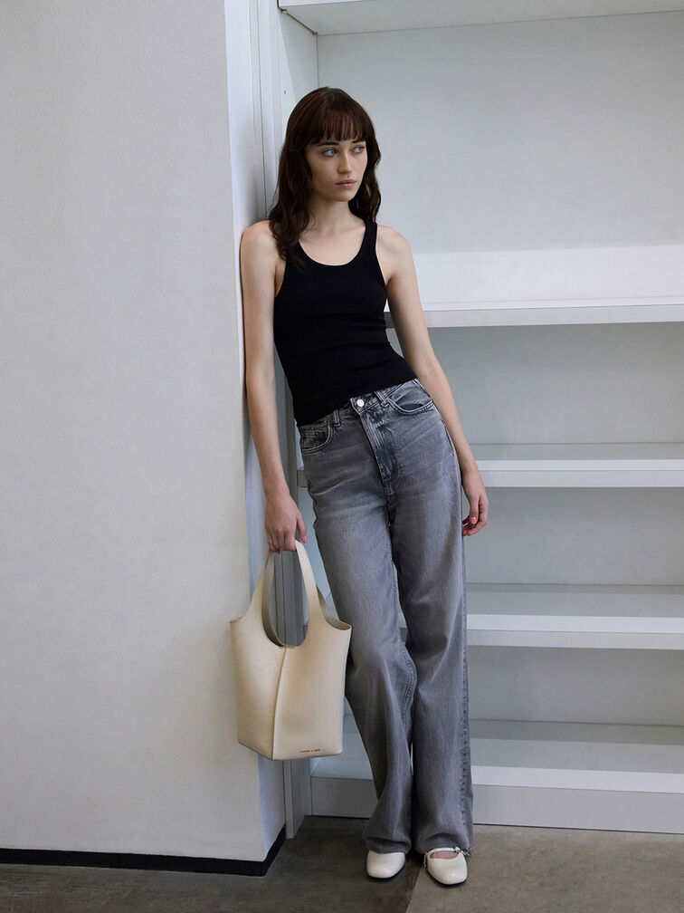 Arlys ラージアルリス トートバッグ - ベージュ | CHARLES & KEITH (チャールズアンドキース) 公式通販