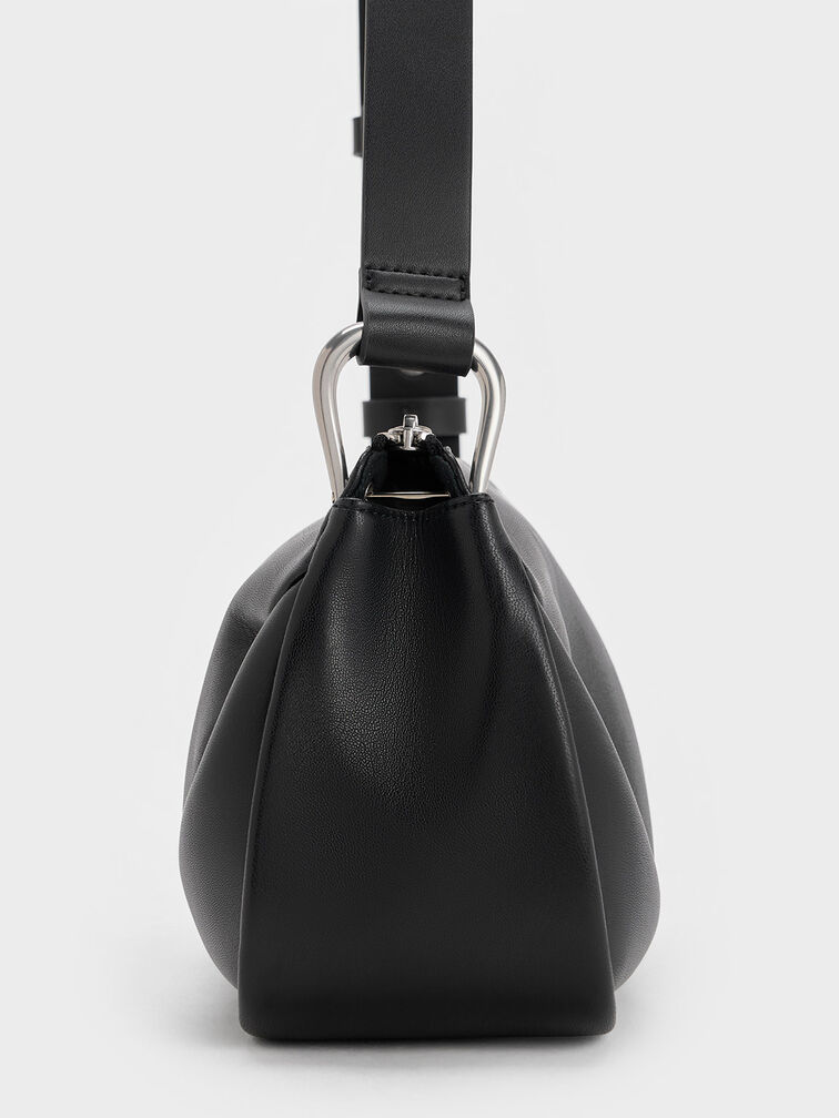 Lumen ルーメン パッドクロスボディバッグ - ノワール | CHARLES & KEITH (チャールズアンドキース) 公式通販